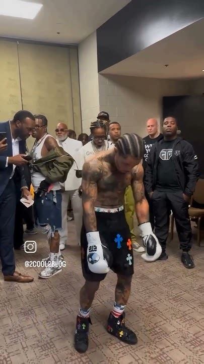 Gervonta Davis Wearing Chrome Hearts To His Fight Youtube