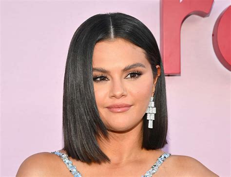Selena Gomez Debuts Short Hair Wears 3 Dresses At Rare Impact Fund Gala