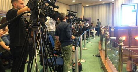 Pas Kufizimit Të Hapësirës Mediat Bojkotojnë Seancën E Kuvendit Të