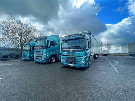 Kamion Elektrický Kamion Volvo Truck Aktuálněcz