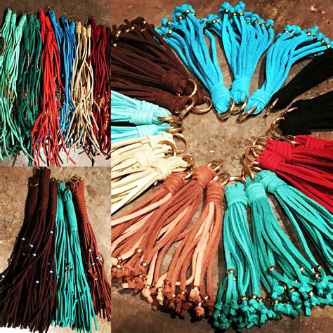 Tassels Anyone👍 Gem Show Painting Art