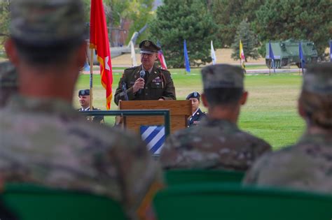 3rd Infantry Division Presents Silver Star To 107 Year Old Wwii Veteran