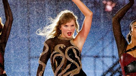 Taylor Swift Teases Reputation Taylors Version With A Little Help