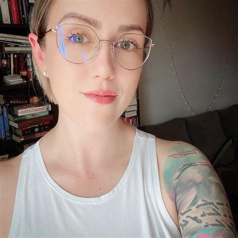 902 Best Pixie Cut Images On Pholder Shorthairedhotties Curlyhair And Fancy Follicles