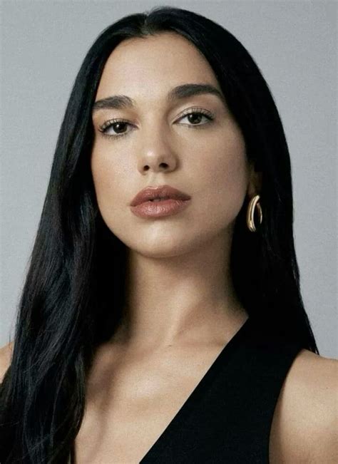 ⊹˚˖ Dua Lipa Picture ♡ Cabelo E Maquiagem Dicas De Cabelo Rosto