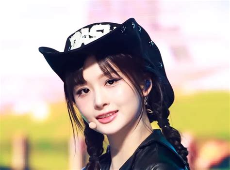 240124 Nmixx Sullyoon Dash At Show Champion Kpopping