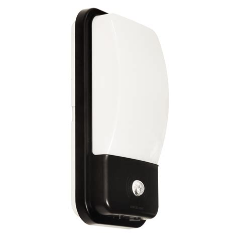 Led Bulkhead Pir Motion Sensor With Dusk To Dawn Sensor Ip65 Ik08 20w