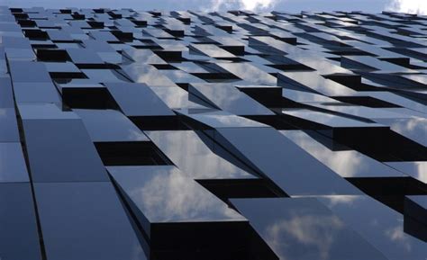 New Tallest Passive Tower Performs On Budget 2018 09 27