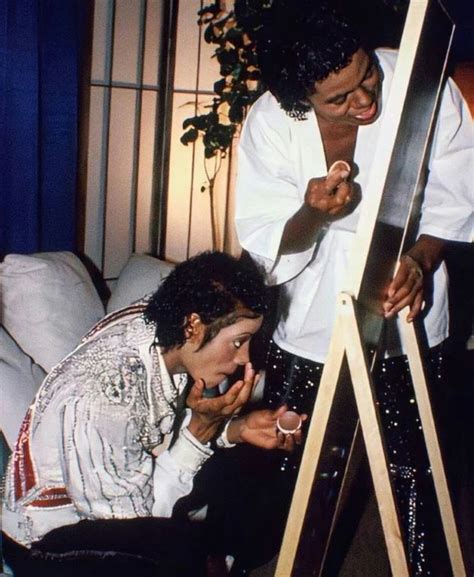 Michael Jackson Vitiligo Hands