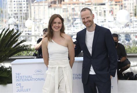 Lactrice Renate Reinsve Remporte Le Tout Premier Prix Du Cinéma