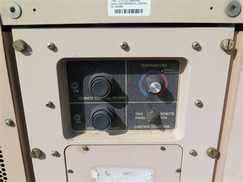 Field Deployable Environmental Control Unit 208 230 Vac Model Fdecu 5 Oahu Auctions