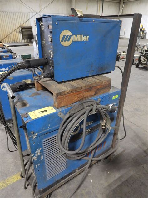 Miller Cp 200 Mig Welder S N Ka877339 With Miller Xr Control Extended