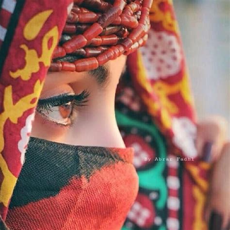 جسر لاغونا غارزون المصمم على شكل دائري فوق بحيرة في الأوروغواي، ولكن