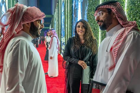 ‎خالد صقر Khaled Saqer‎ ‎عندما يعمل ابوناصر ، فإنه يرفع سقف التوقعات الى اعلى مستوياته