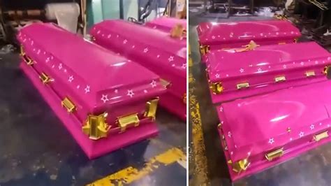 Funeraria Crea Ataúd De Barbie Y Se Vuelve Viral N