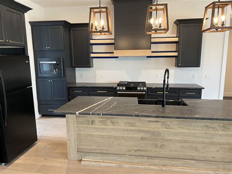 Modern Farm House Reddick Owen Construction