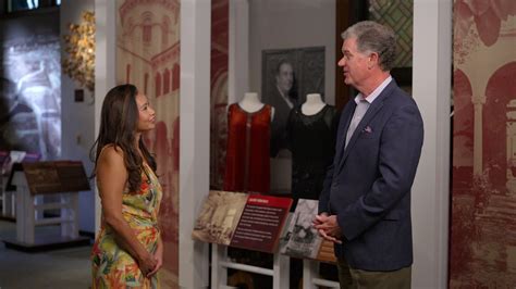 Rising Stars Meet Cindy Hing Voyage Mia Magazine Miami City Guide