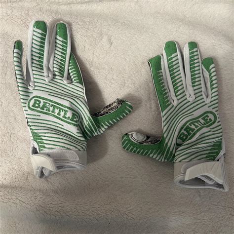 Battle Football Gloves Brand New Never Worn Size Depop