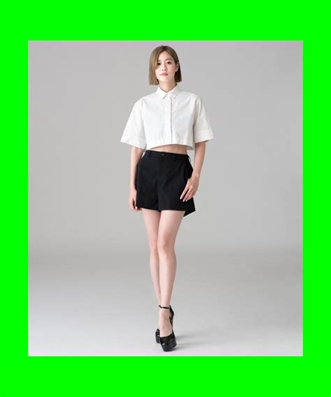 吉田 莉々加よしだりりか ☺︎ おぴらせ この度、 ジャパン・ミュージックエンターテインメントさんに 所属させていただくことになり