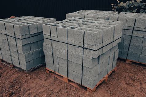 Hollow Concrete Wall Blocks Assembled On Pallets Construction Concrete