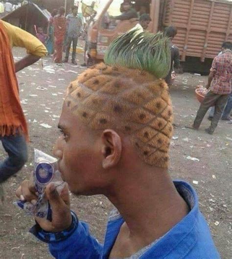 Why Everyone In Madagascar Is Making Jokes About Pineapple · Global Voices