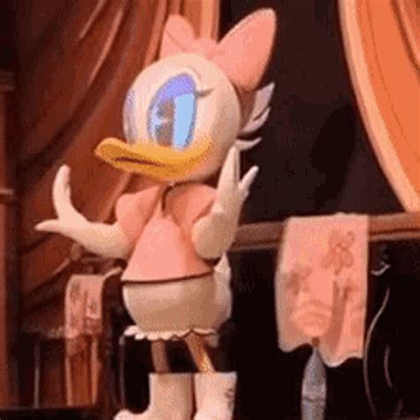 Theonikascrown Daisy Duck  Theonikascrown Onikascrown Daisy Duck