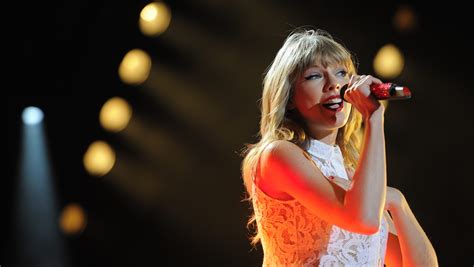 Taylor Swift 2008 Acm