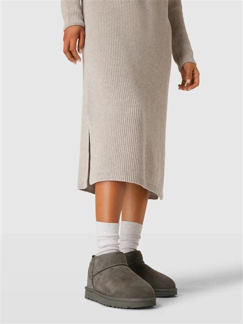 بوت آگ Ugg Boots؛ استایل با کفش آگ کمد مجله اینترنتی سارک