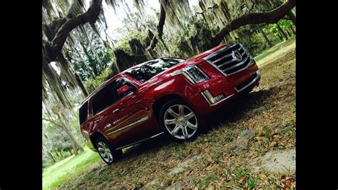 Cadillac Escalade 2015 Red