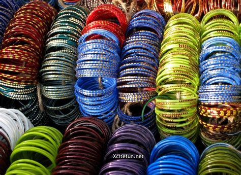 Kanch Ki Choori Bangles Designs For Eid