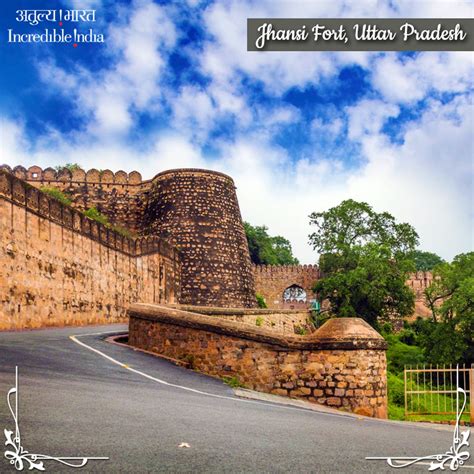 The Jhansifort Was Constructed Atop A Hill By Raja Bir Singh Deo In