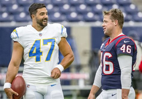Nfl Long Snappers The Positions Evolution Politics And Economics