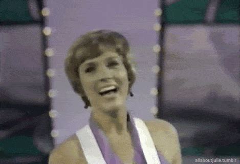 Julie Andrews Gif Julie Andrews Fan Art 21293608 Fanpop