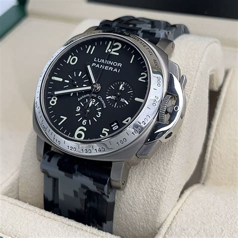 Panerai Luminor Chronograph Pam00072 Oneluxury