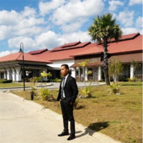 Kan Win Oung École Hôtelière De Lausanne Lausanne Alumni