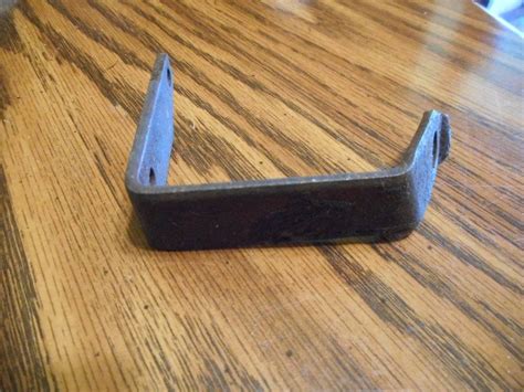 Sold Oem 1963 64 Big Block Throttle Return Spring Bracket For C Bodies Only Classic Mopar Forum