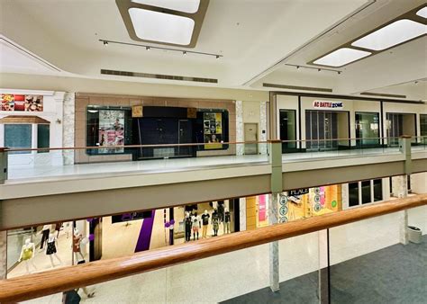 Monroeville Mall Updated July 2026 138 Photos And 88 Reviews 200