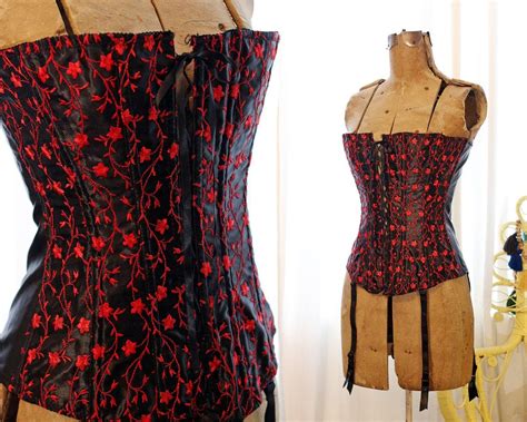 Vintage 90s Y2k Fredericks Of Hollywood Black Satin Red Embroidered