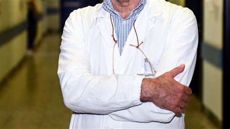 Roma Lo Psichiatra Cogliati Dezza Condannato Per Violenza Sessuale Su Una Paziente Frustate