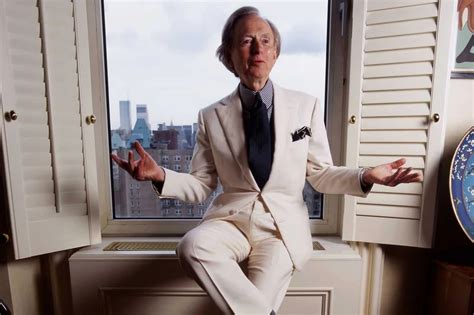 Tom Wolfe En Su Hoguera De Vanidad Su Polémico último Libro Destroza A Charles Darwin Y Noam