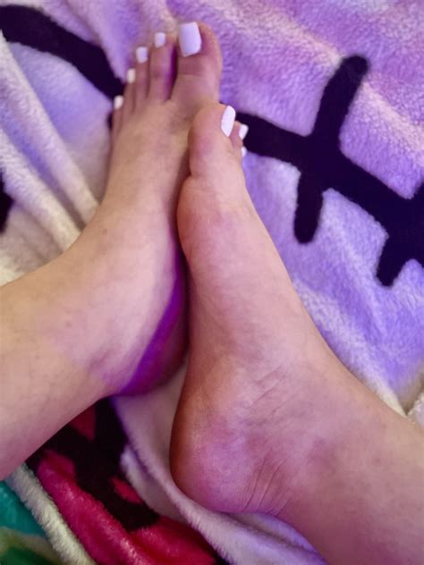 Lick Them Clean R Foottalk