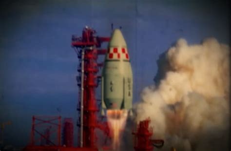 Fat Sassto Rocket Looks More Like A Warhead In Clip From An Alternate