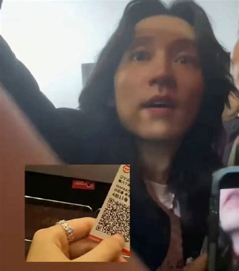 孙阳被曝撸走粉丝戒指 粉丝澄清戒指是送给孙阳的 搜狐大视野 搜狐新闻