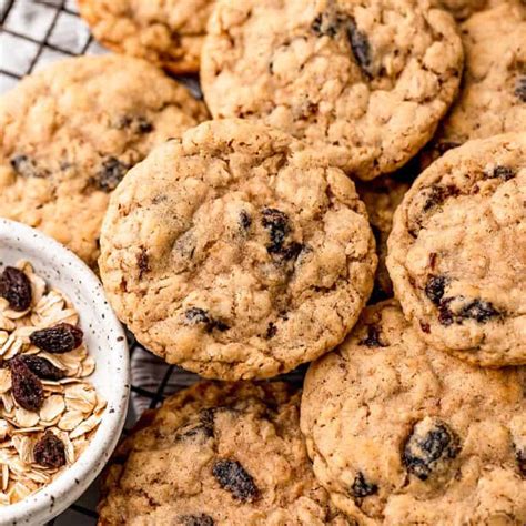 Best Oatmeal Raisin Cookies Joyfoodsunshine