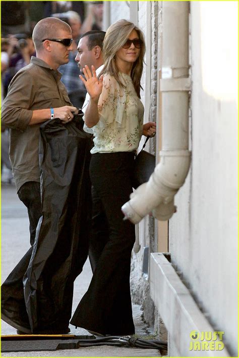 Jennifer Aniston Says She Bared Her Butt Before Kim Kardashian Photo