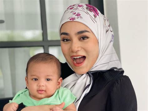 Uyaina Arshad Denies She Is Pregnant Again