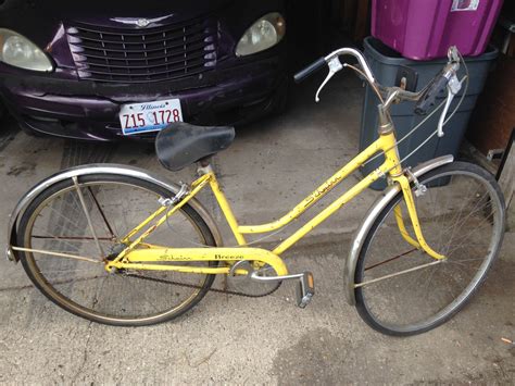 Vintage 10 Speed Girls Bicycle Schwinn For Sale In Chicago Il Offerup