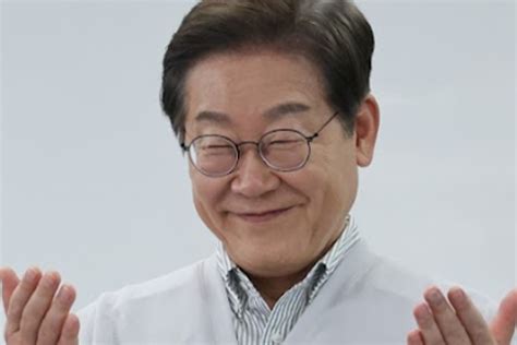 신봉선 아니었다 김종국 결혼 진짜 상대는 빅토리아♥