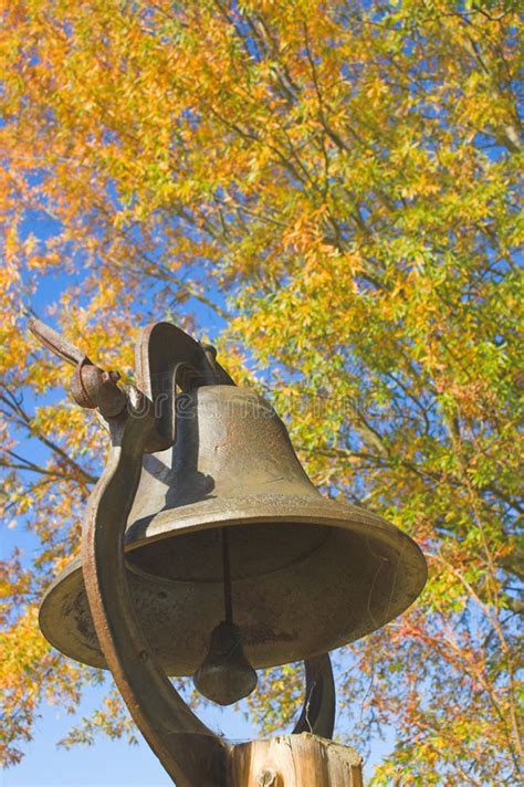 班高清图片 上课铃 上课铃图片免费下载 5123850817 千图网pro