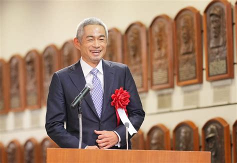 Odds And Evens Ichiro Suzuki Gets Lifetime Honor With Japanese